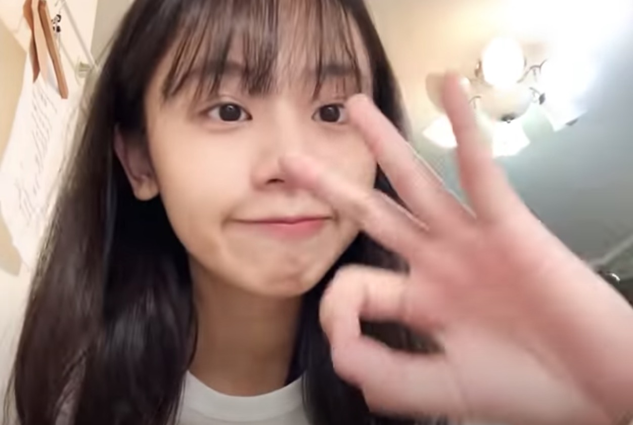 懶人包｜「我也是，OK！」是什麼梗？正妹歌手「163 braces」影片真相超心酸